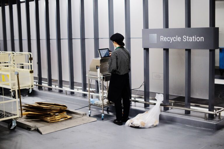 pool による次世代型廃棄物管理で玉川髙島屋S・Cが資源循環の最前線へ